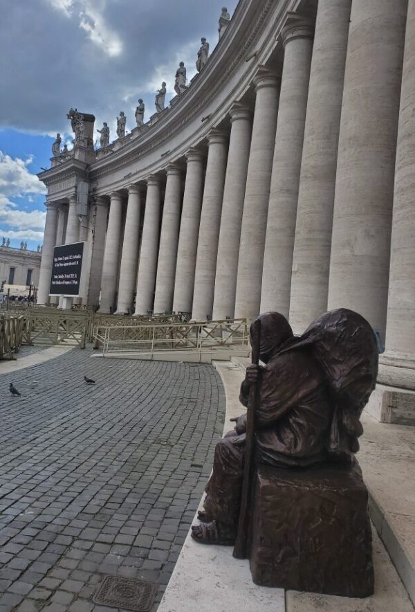 INSTALLATIONS - Timothy Paul Schmalz